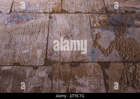 Luxor, Egypt - November 11, 2020: Ancient Egyptian Drawing on the ...