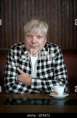 Oslo 20220829. Geir Henning Hopland directs the new series "Headhunters ...