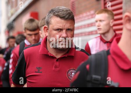Lee Briers of Wigan Warriors arrives at Sewell Group Craven Park Stock ...