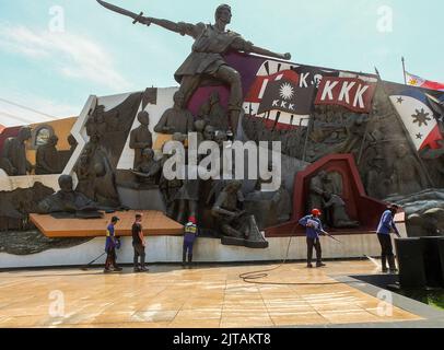 Manila, Philippines. 29th Aug, 2022. A mural depicts the execution of ...