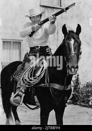 LONE STAR, Clark Gable on set, 1952 Stock Photo - Alamy
