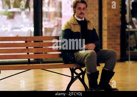 RYAN GOSLING, LARS AND THE REAL GIRL, 2007 Stock Photo - Alamy