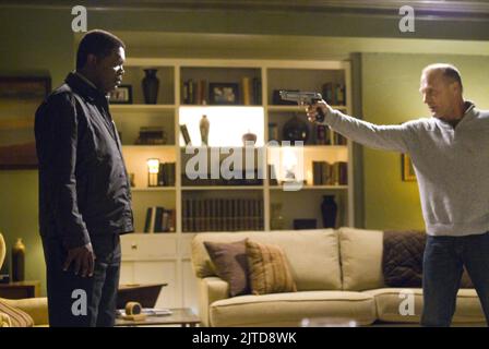 CLEANER (2007) ED HARRIS SAMUEL L JACKSON RENNY HARLIN (DIR) MOVIESTORE ...