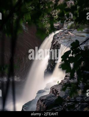 The Linn Park waterfall in Glasgow, Scotland Stock Photo - Alamy