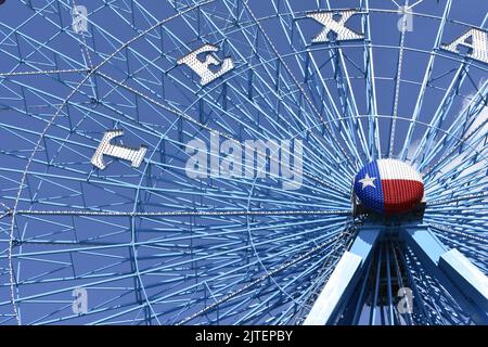 Amusement ride at the Texas State Fair, Dallas Texas, USA Stock Photo ...