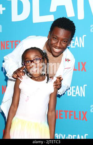 LOS ANGELES - AUG 29: Skylar Reed, Ramon Reed at the Ivy + Bean Special ...