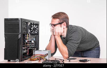 Repair, assembly and restoration of personal computers Stock Photo - Alamy