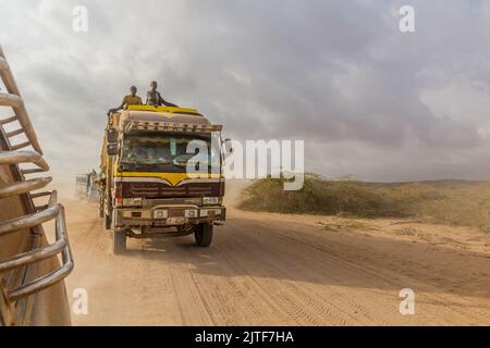 WESTERN SOMALILAND - APRIL 17, 2019: Road stop village in the desert of ...