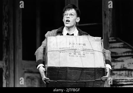 Steven Mackintosh (Eugene Jerome) in BRIGHTON BEACH MEMOIRS by Neil ...