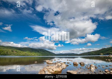 Loch Achilty, Contin, Highalnd, Scotland, UK Stock Photo - Alamy