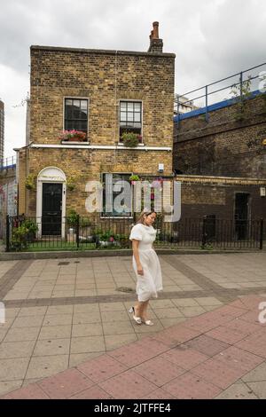 A solitary terraced house left standing outside Waterloo Station ...