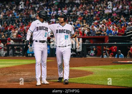 Arizona Diamondbacks' Geraldo Perdomo (2) celebrates a win against the ...