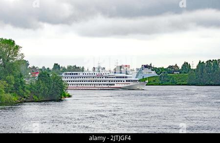 Navigable river transport in Saint Petersburg in the Russian Federation ...