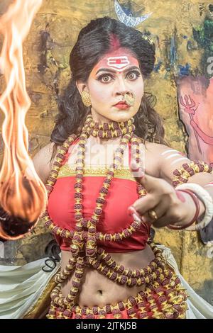 Concept Agomoni shoot-Forms of Parvati with traditional dress like ...