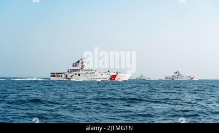 220822-A-KS490-1109 STRAIT OF HORMUZ (Aug. 22, 2022) From the left, U.S ...