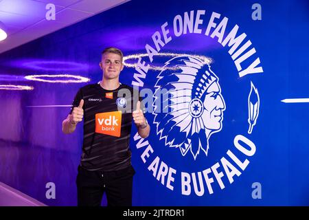 French goalkeeper Paul Nardi pictured at the signing of his contract at ...
