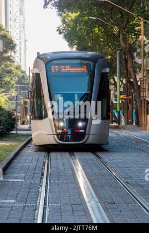 VLT tramway in Rio de Janeiro, Brazil Stock Photo - Alamy
