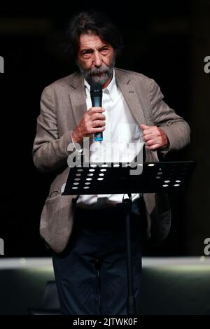 in the photo Massimo Cacciari Stock Photo - Alamy