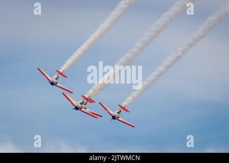 The incredible Aeroshell Team at the Stuart Air Show Stock Photo - Alamy