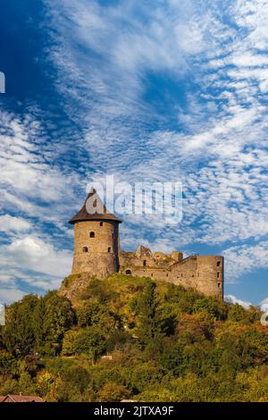 Somoska castle on Slovakia Hungarian border Stock Photo - Alamy