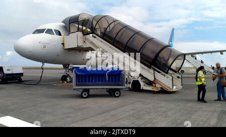 'Sete Cidades' SATA Air Acores CS-TSG Airbus A321 on a tarmac of Ponta ...