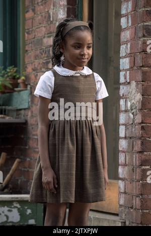 Fences Year : 2016 USA Director : Denzel Washington Viola Davis, Denzel ...