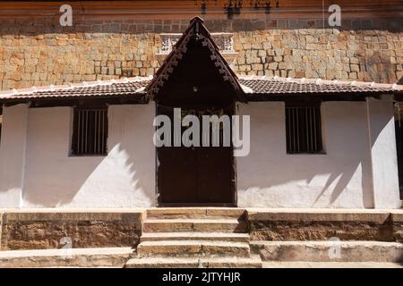 The Fortress of Bangalore Fort, Build in 16th Century by Kempe Gowda I ...