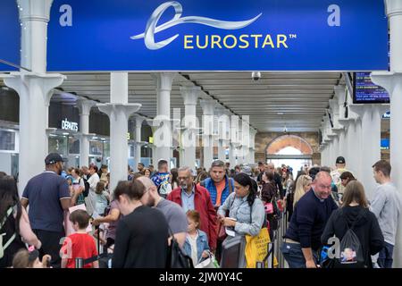 Holiday makers seen crowding King’s Cross train station over the bank ...