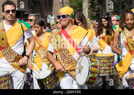 Notting Hill Carnival 2022 returns to London after 3 years due to the ...