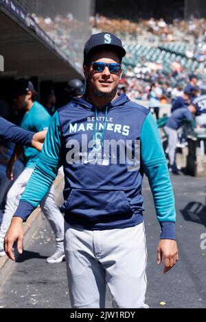 Seattle Mariners starting pitcher Luis Castillo reacts while walking ...