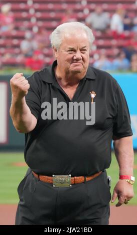 Former Major League umpire Bill Haller visits before the Florida ...