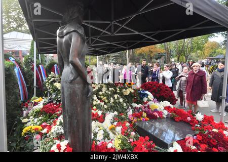 September 3, 2022. - Russia, Moscow. - A view of the grave of first and ...