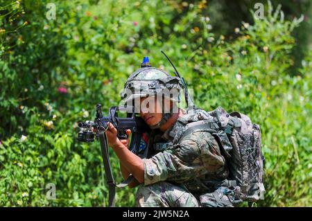 ZHANGZHOU, CHINA - SEPTEMBER 2, 2022 - A brigade of the Army under the ...
