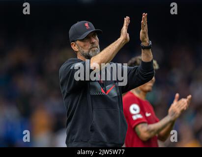 Liverpool. 4th Sep, 2022. Liverpool's Darwin Nunez (L) holds off ...