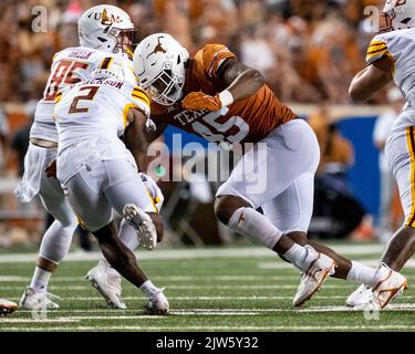 Austin. 9th Sep, 2022. Vernon Broughton #45 of the Texas Longhorns in ...
