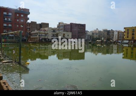 Dakar, Senegal. 3rd Sep, 2022. A woman waits for customers after ...