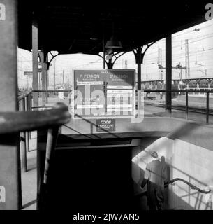 View of a platform of the N.S. station Utrecht et al. in Utrecht Stock ...