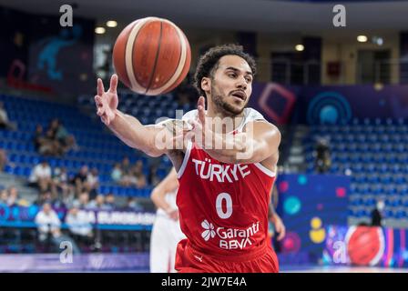 Shane Larkin of Turkey in action Stock Photo - Alamy
