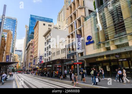 Sydney light rail, QVB light rail stop and ticket machine for travel on ...