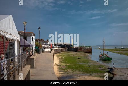 The traditional East Coast cockle bawley fishing boat, Endeavour (L041 ...