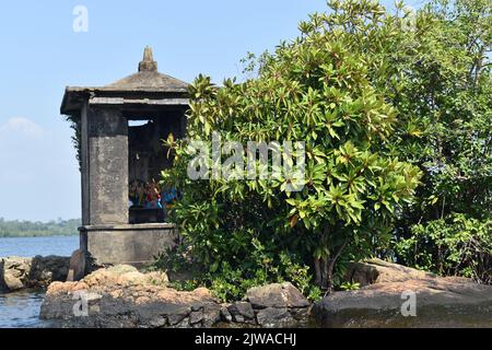 The smallest islet in Madu Ganga Lake is called “Satha Paha Doowa ...