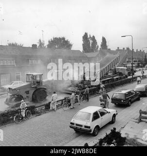 Image of the asphalting of the Provincialeweg (S13, the secondary ...