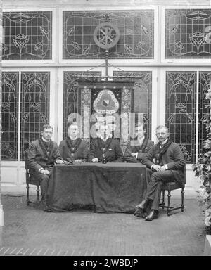 Group portrait of the board of the Utrecht Student Association Veritas ...