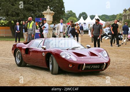 Ford GT40 Mk3 (1968). Concours of Elegance 2022, Hampton Court Palace ...