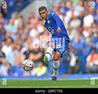 Chelsea's Thiago Silva and West Ham United's Mark Noble (right) battle ...