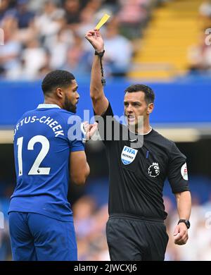 Referee Andy Madley during the Premier League match Manchester City vs ...