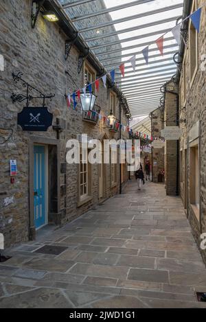 Craven Court Shopping Centre, Skipton, North Yorkshire, UK Stock Photo ...