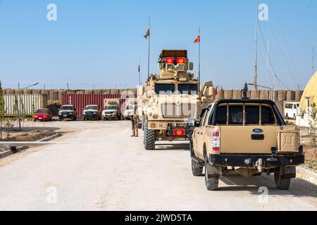 Bundeswehr in Afghanistan - Luftwaffenstützpunkt der Afghanischen ...