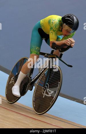 Sarah ROY of Australia in the women's 3000m Individual Pursuit bronze ...