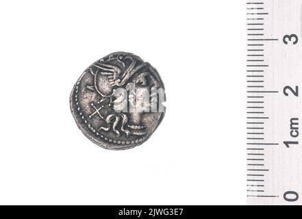 denarius. Valerius Flaccus, C. (fl. 140 a.C.), monetary officer ...